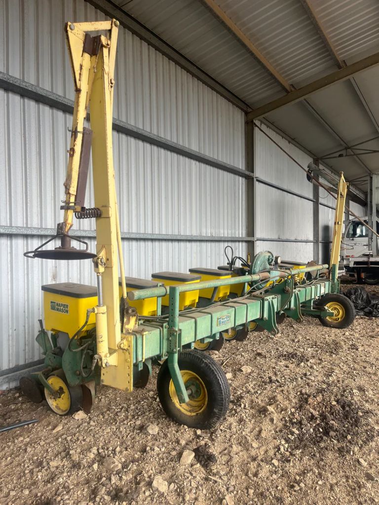 Mason 8 Row Planter For Sale At $15,400 In Ag And Rural Sales - Used - 1162