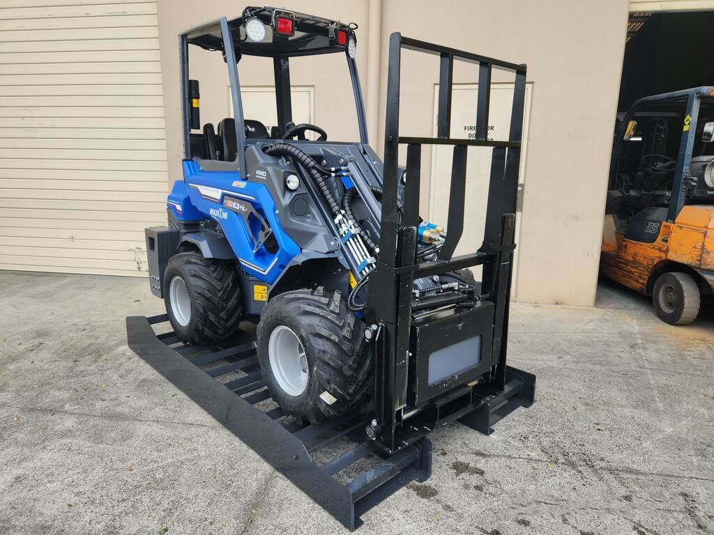 5.3k Multione Bee Loader + Loading Cradle: Italian Manufacturing ...