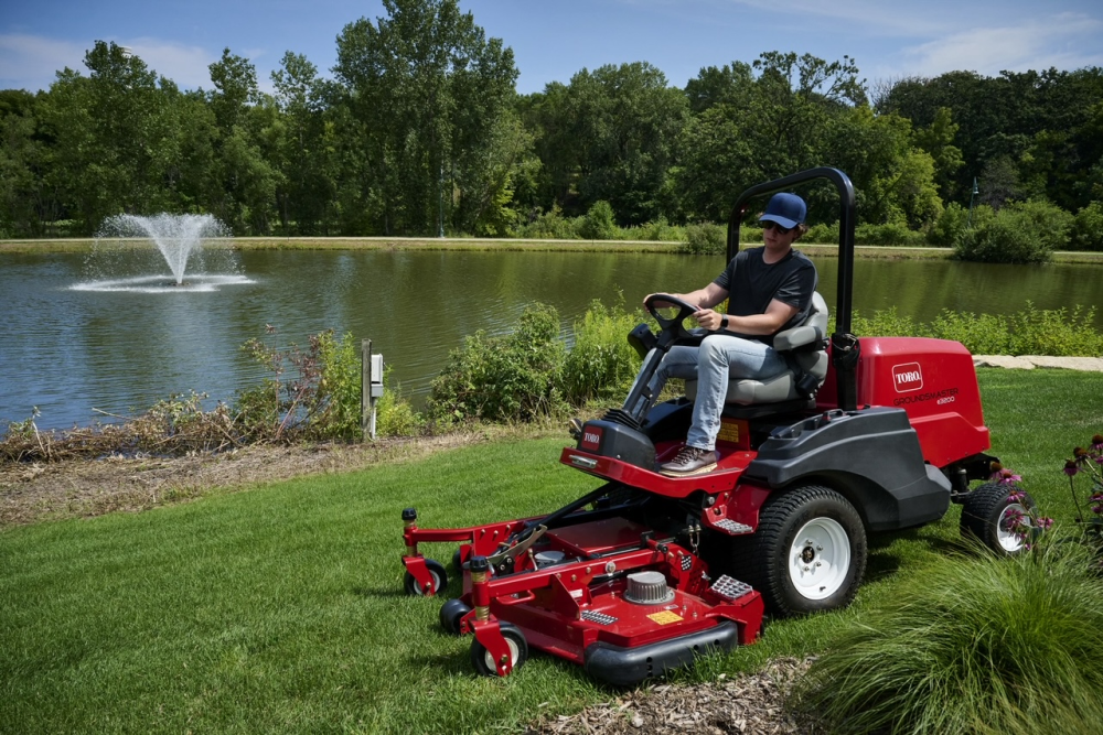 Toro goes electric with its latest mower